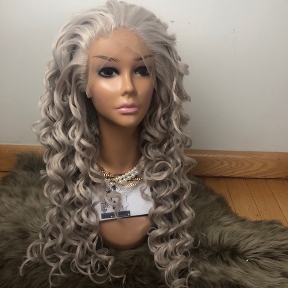 Accessories | 24 Silver Grey Curly Lace Front Wig Nwt | Poshmark
